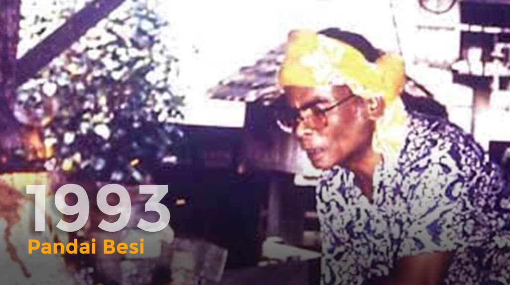 Allahyarham Abdullah bin Daud - Kraftangan